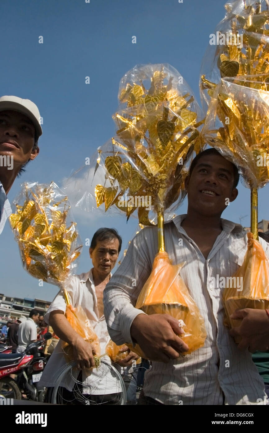 Cambodian gifts hi-res stock photography and images - Alamy