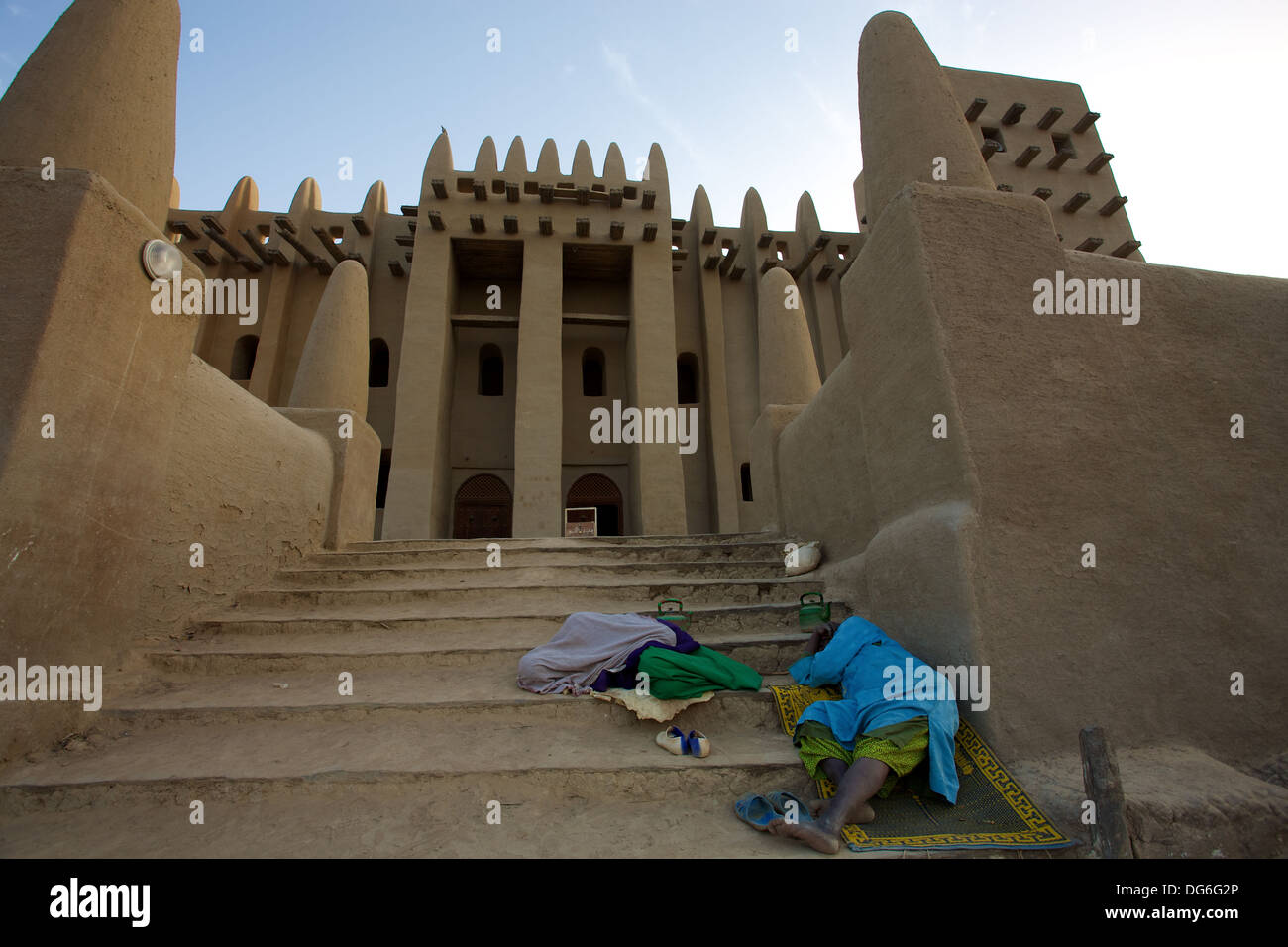 MALI, DJENNE, JANUARY 11: Unidentified People sleeping on the stairs of ...