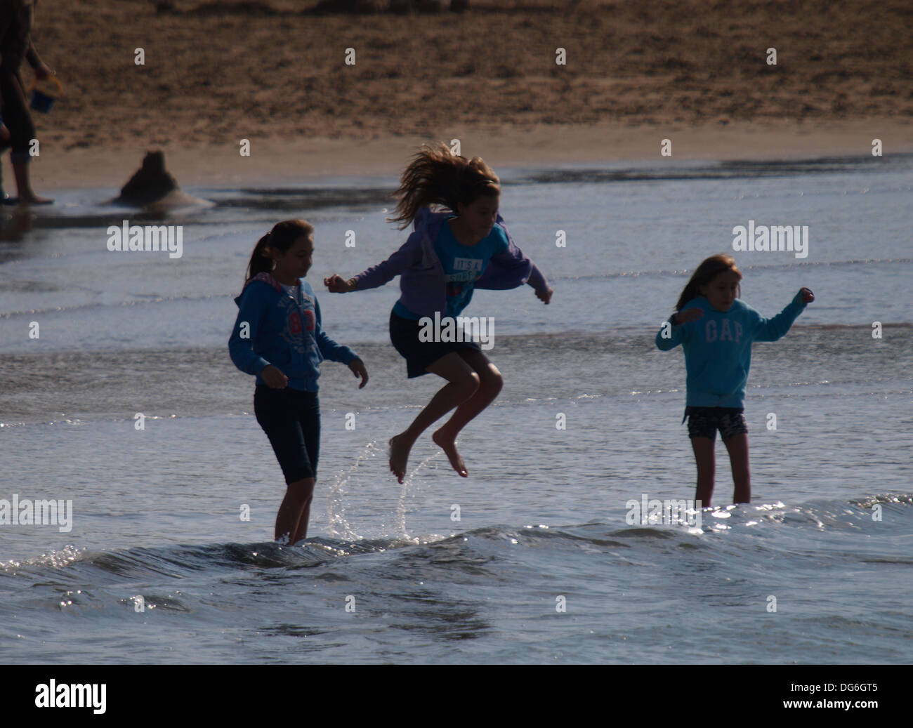 Bude cornwall girls hi-res stock photography and images - Alamy