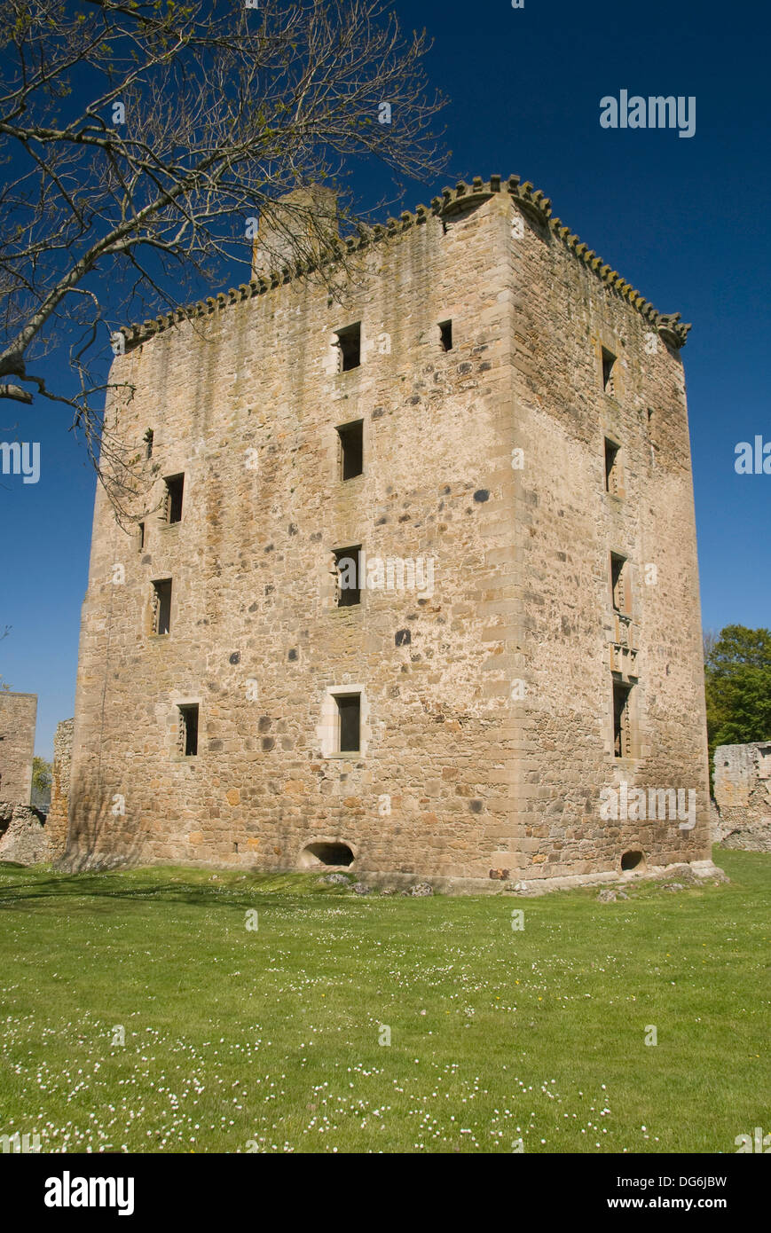 Spynie palace hi-res stock photography and images - Alamy