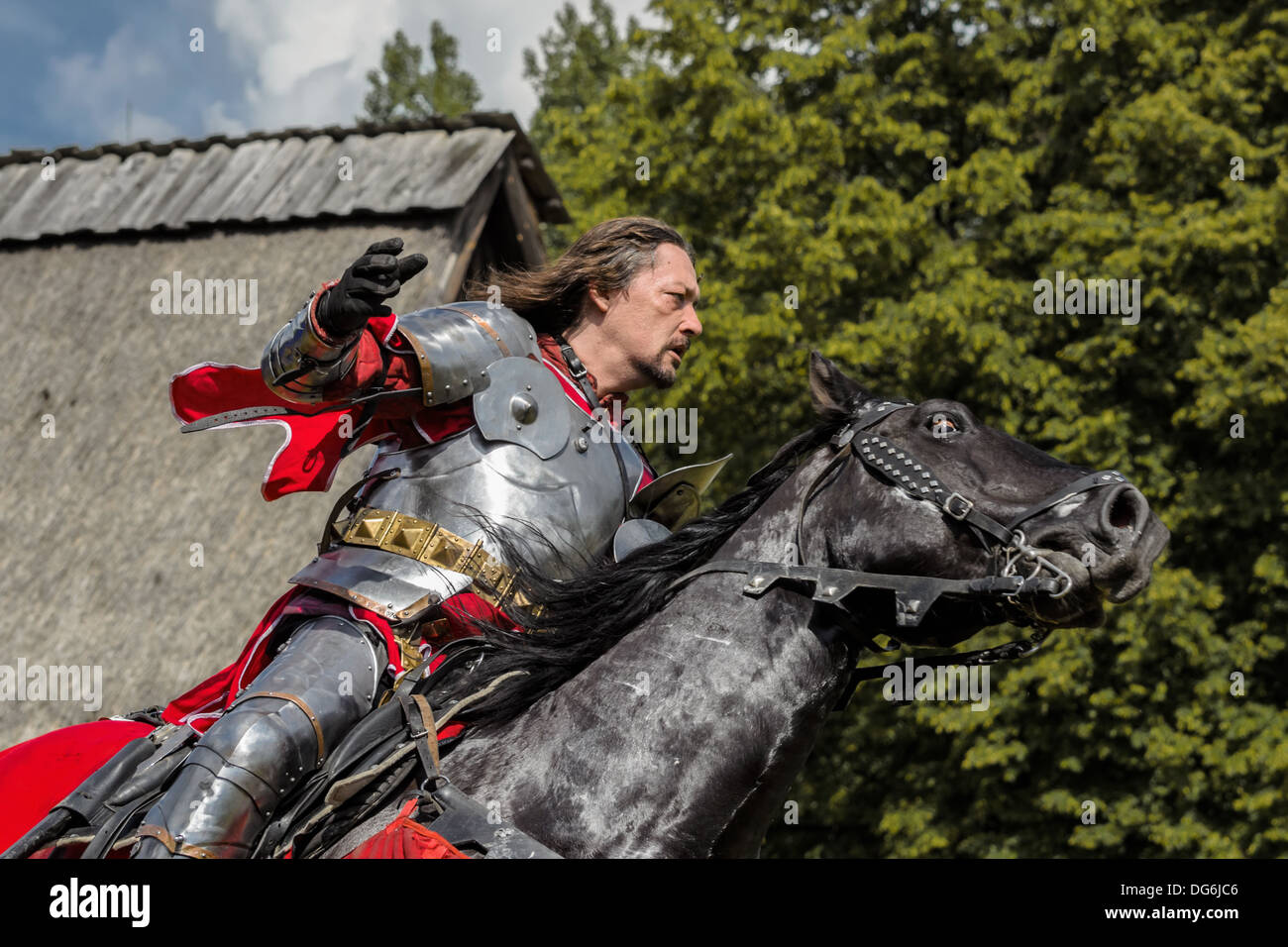 Knight on rearing horse hi-res stock photography and images - Alamy
