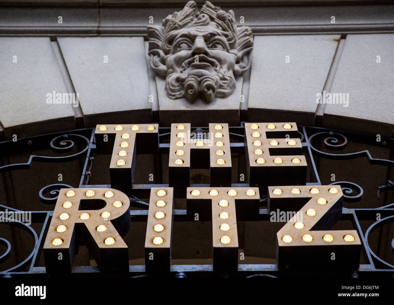 Ritz hotel sign hi-res stock photography and images - Alamy