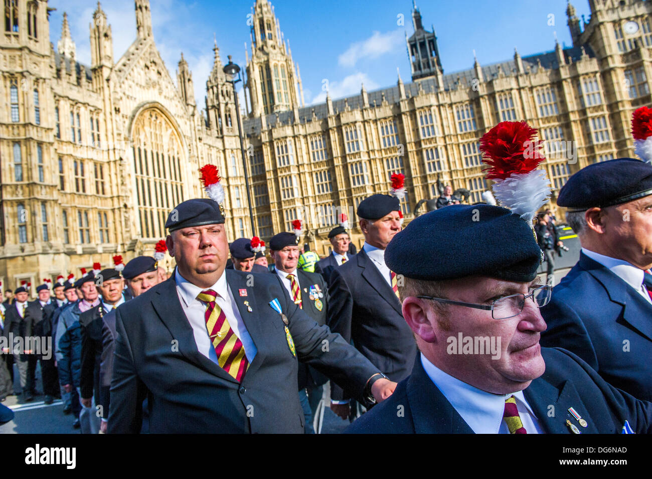 2nd battalion royal regiment of fusiliers hi-res stock photography and ...