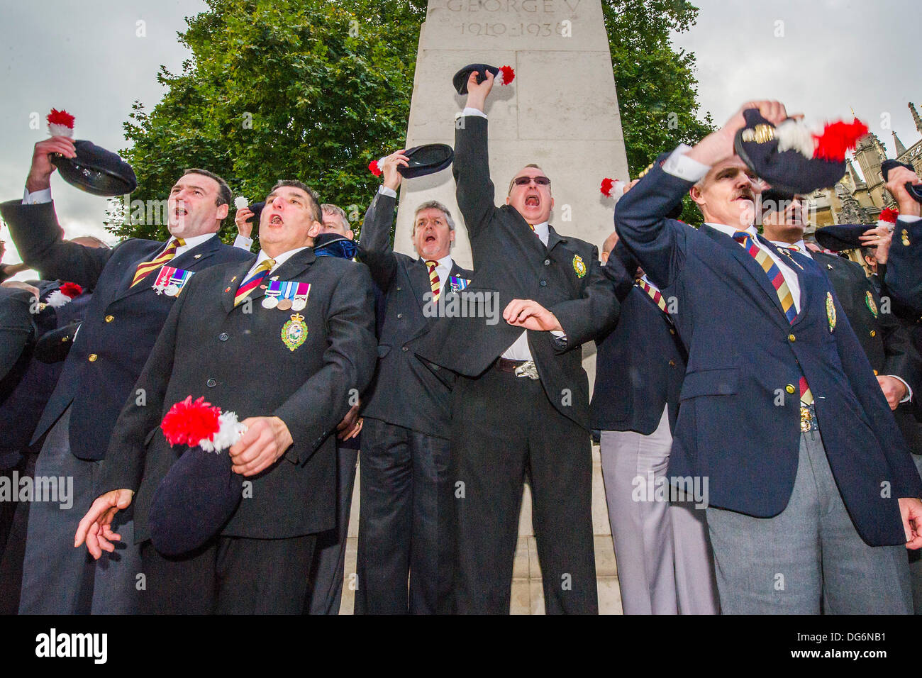 Royal regiment fusiliers 2rrf hi-res stock photography and images - Alamy
