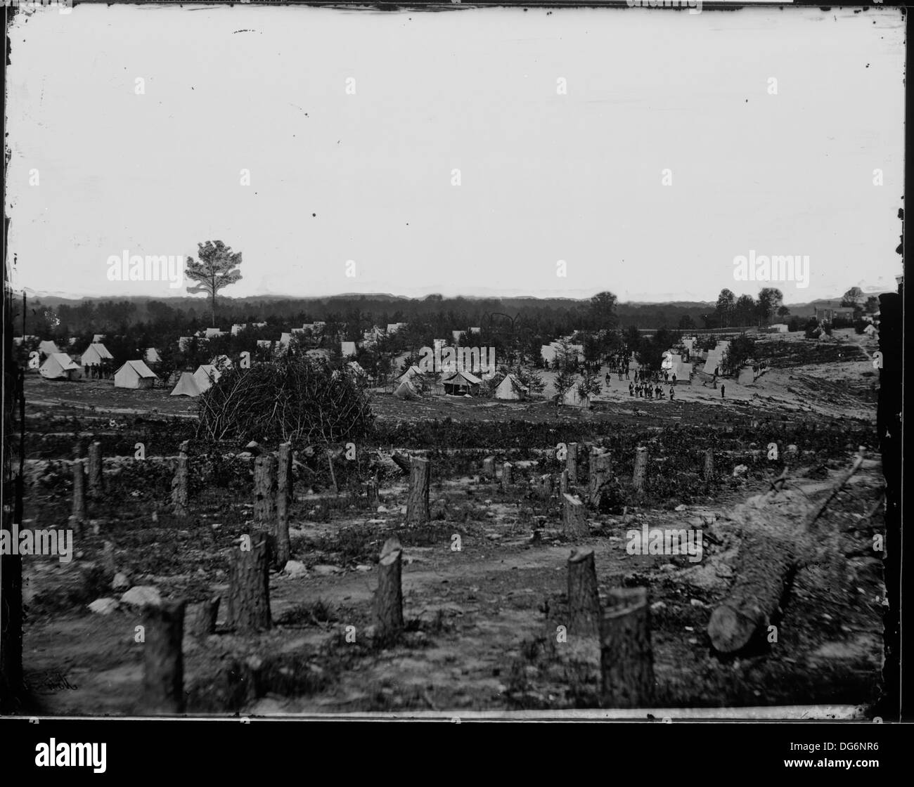 Military camp routine hi-res stock photography and images - Alamy