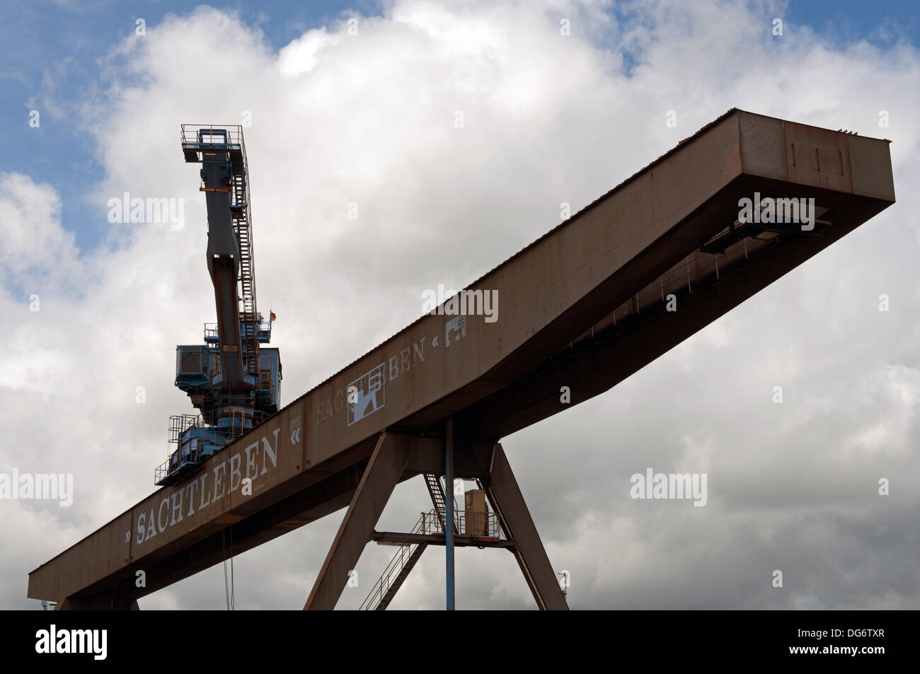 Gantry crane, sachtleben chemical factory, Duisburg, Germany Stock ...