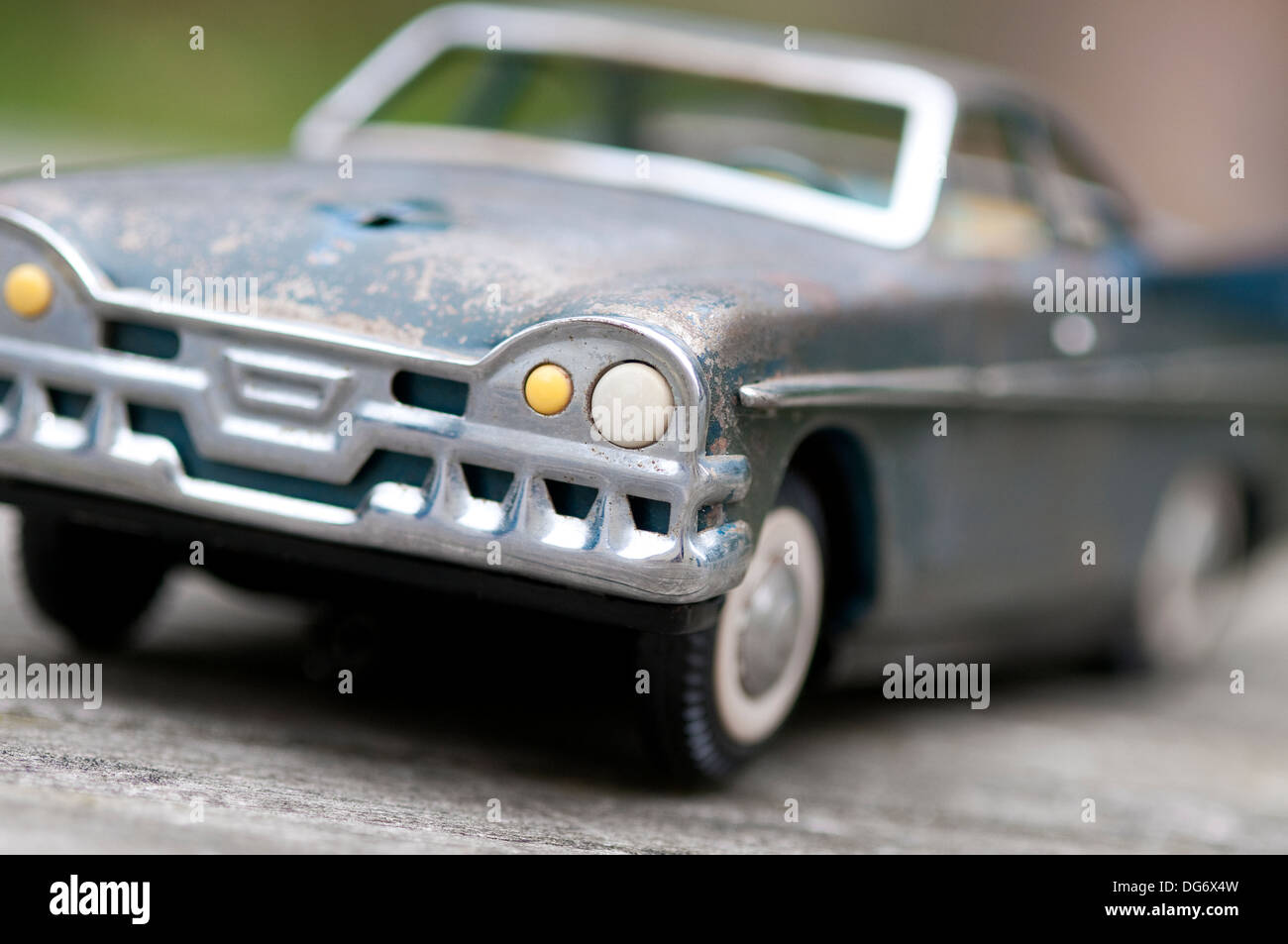 Tin toy car hi-res stock photography and images - Alamy