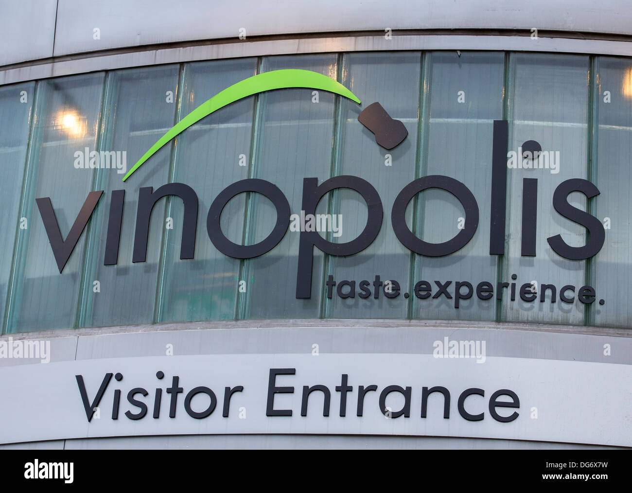 Vinopolis london hi-res stock photography and images - Alamy