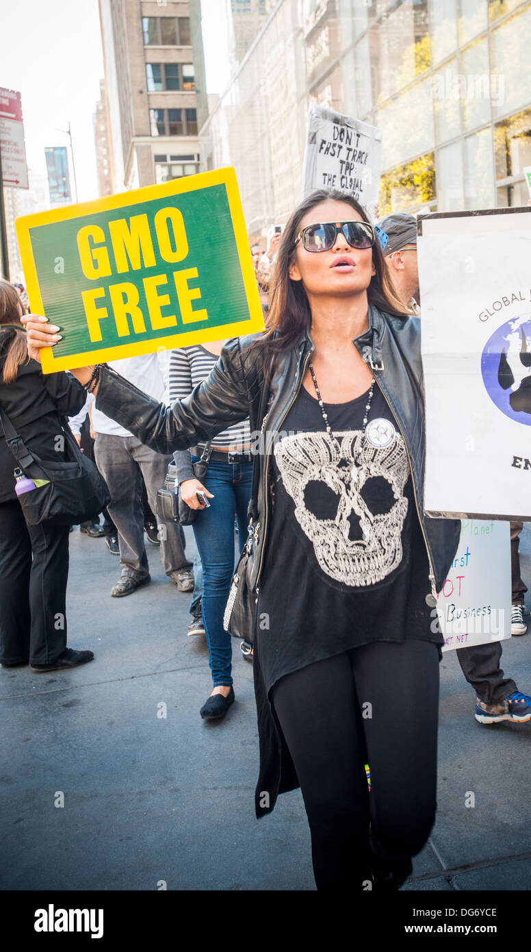 Genetic engineered crops hi-res stock photography and images - Alamy