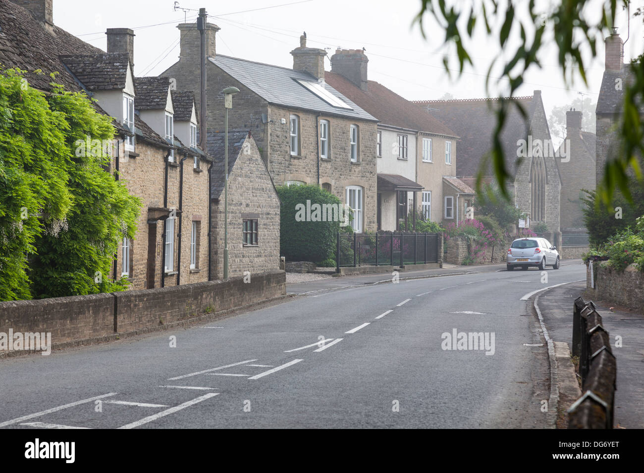 Bampton oxfordshire hi-res stock photography and images - Alamy