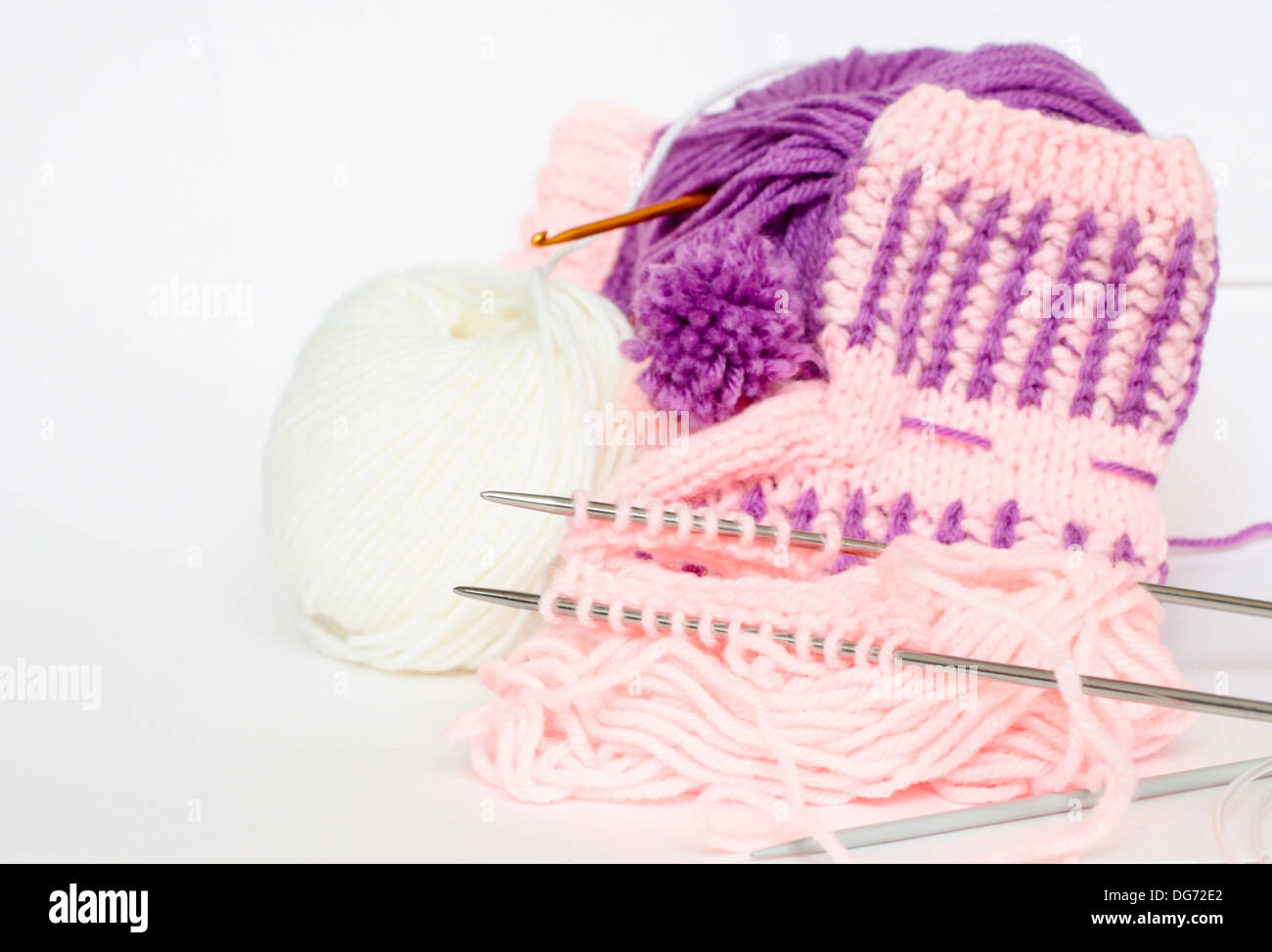 knitting "knitting needles" text word crafts hobby background skein ...