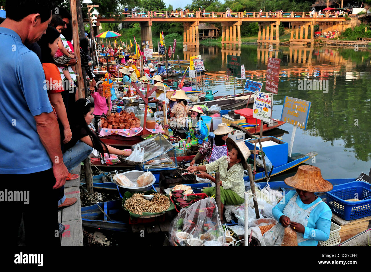 Thailand Floating Markets - Klong Hae Floating Market located in Hat ...