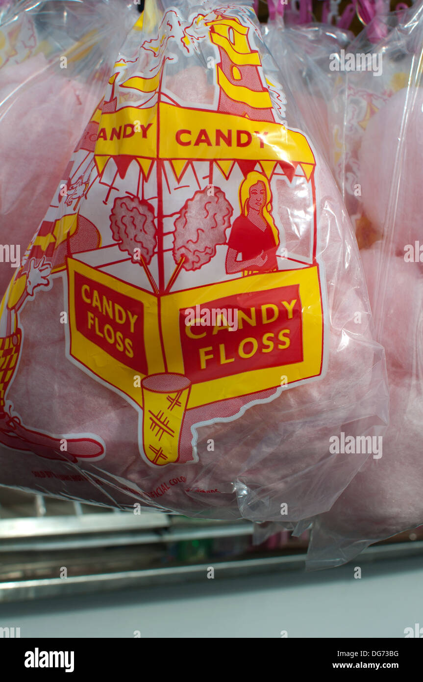 Stall selling candy floss hi-res stock photography and images - Alamy
