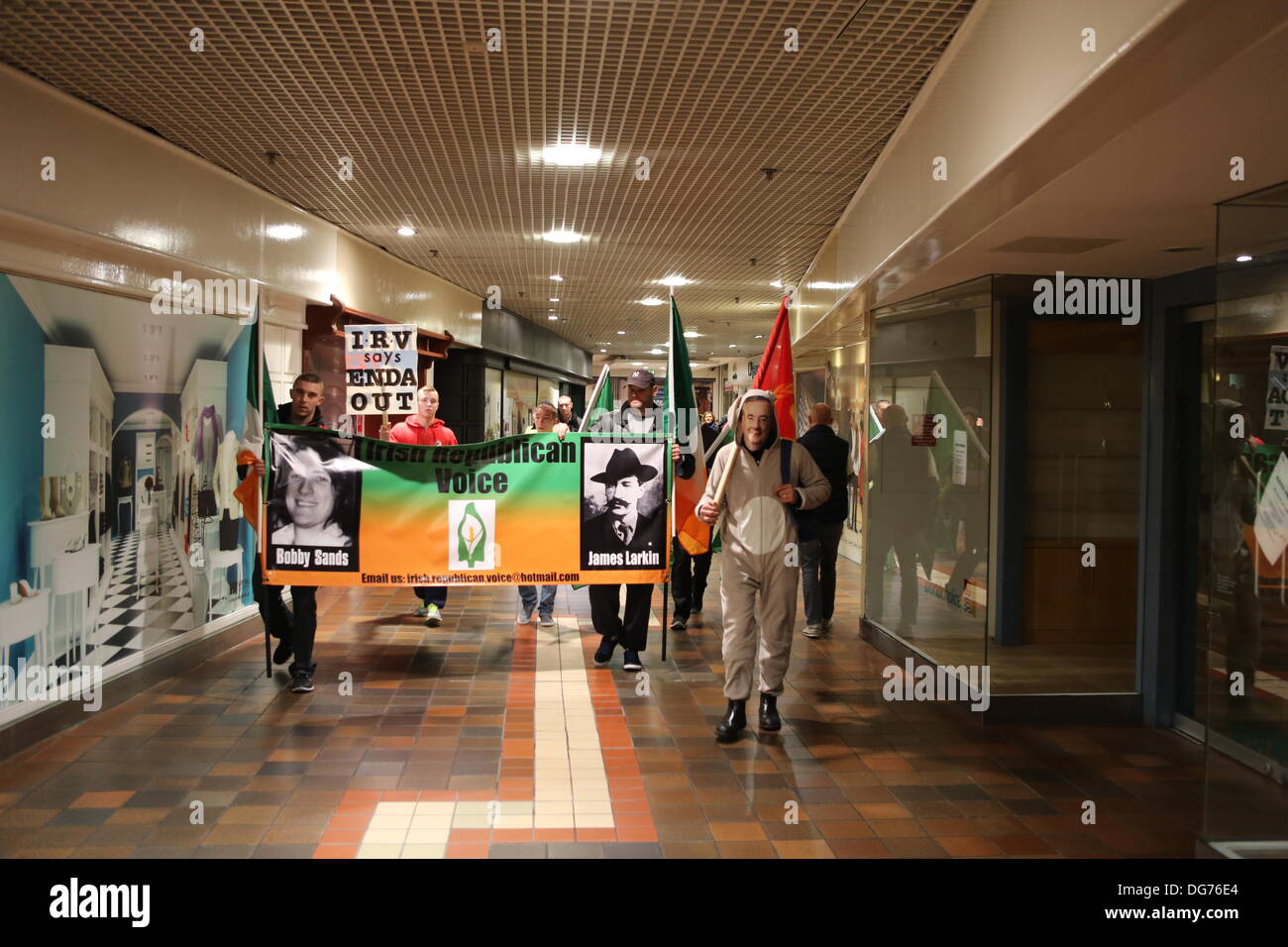 Irish life mall hi-res stock photography and images - Alamy