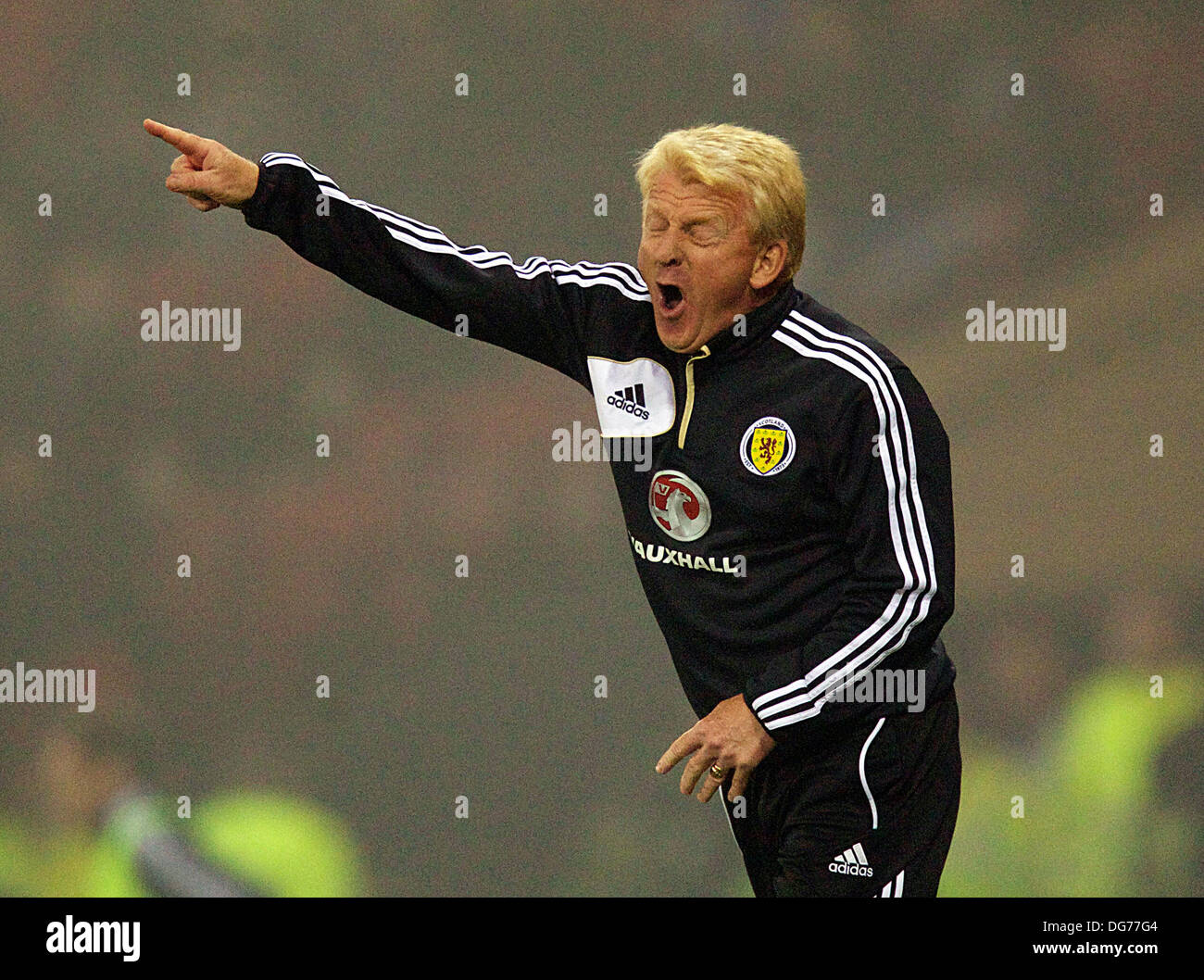 Sport football manager gordon strachan hi-res stock photography and ...