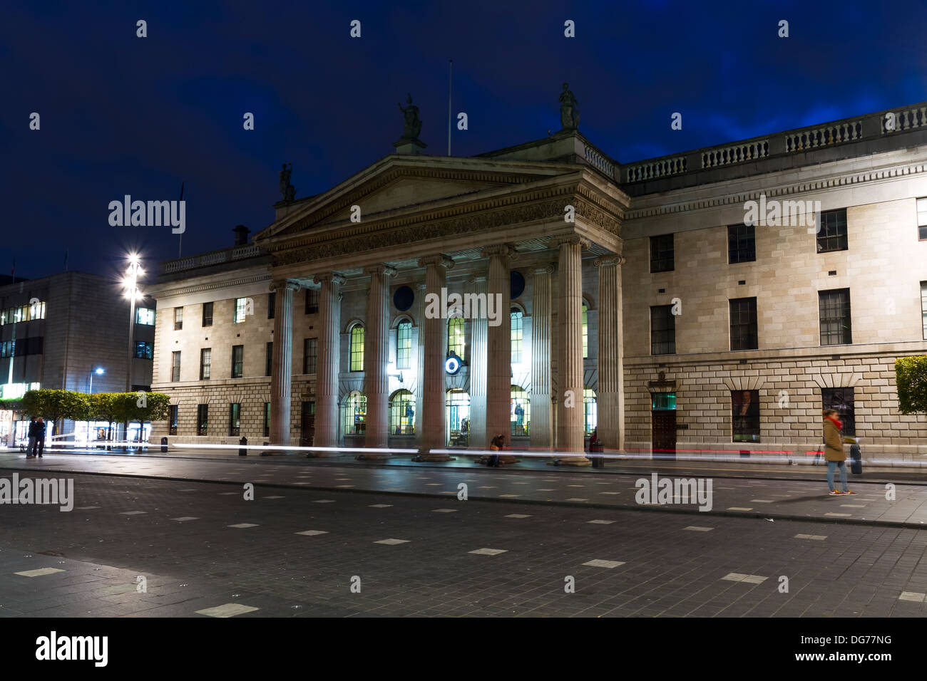 Ireland historic building hi-res stock photography and images - Alamy