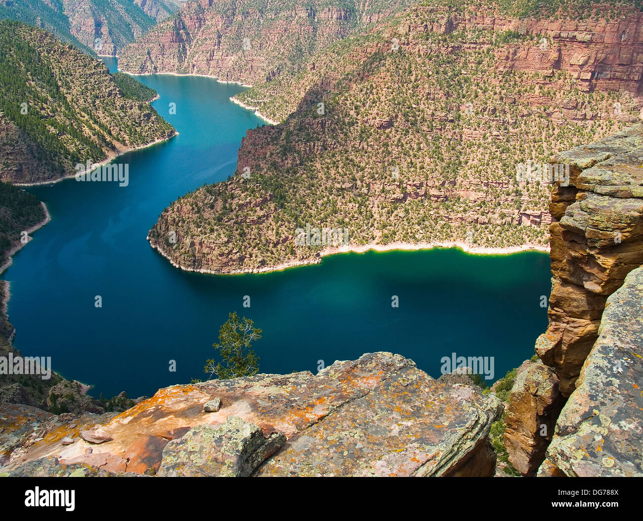 The Green River as it winds its way through the Flaming Gorge,Utah ...