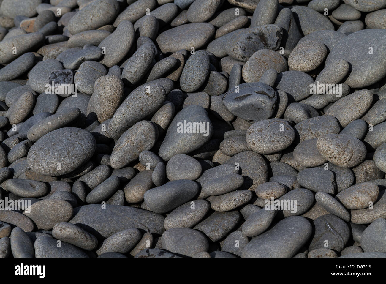 Beach rocks hi-res stock photography and images - Alamy