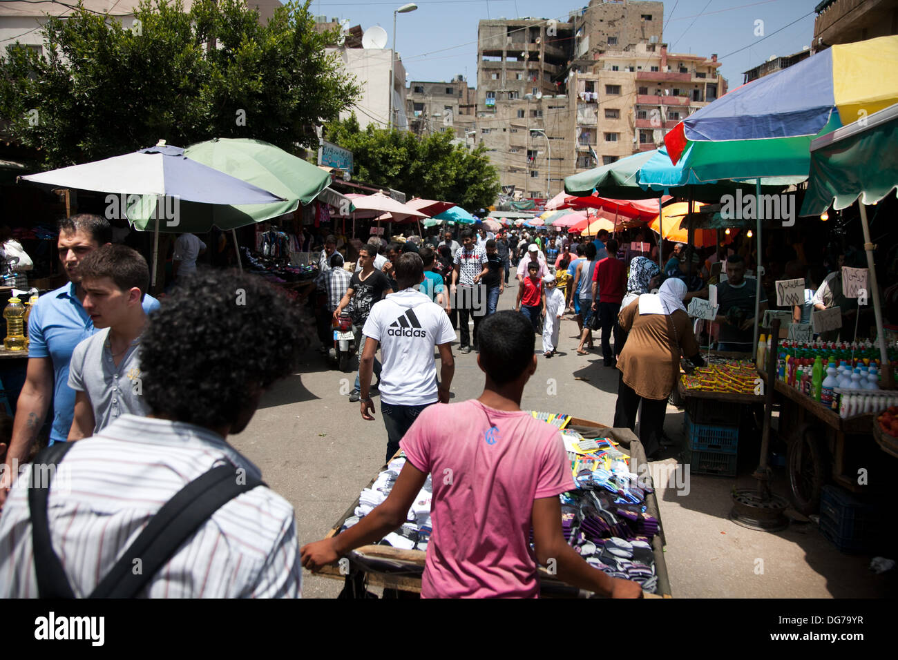 Fruit and vegetable market outside Shatila refugee camp in Beirut Stock ...