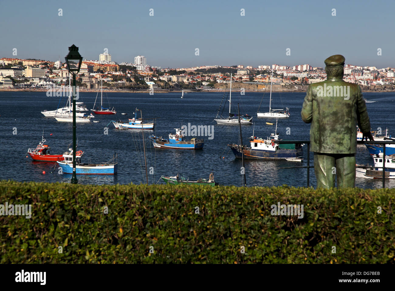 Portugese fishing boats hi-res stock photography and images - Alamy
