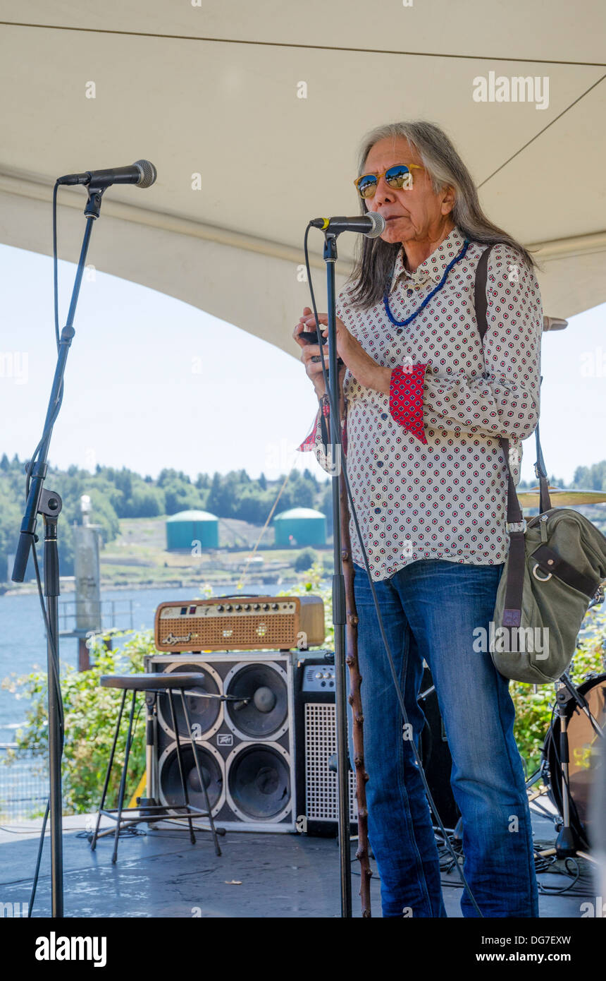 Coast salish hi-res stock photography and images - Alamy