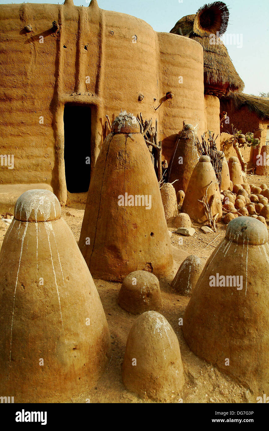 Tamberma village togo hi-res stock photography and images - Alamy