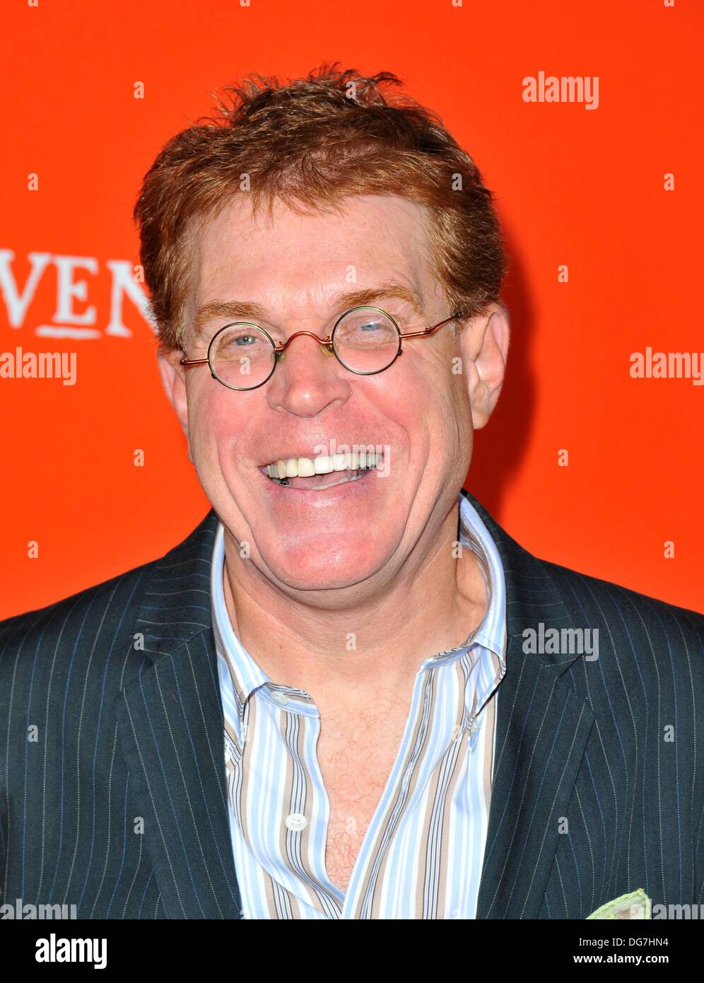 Los Angeles, CA, USA. 15th Oct, 2013. Oliver Goldstick at arrivals for ...