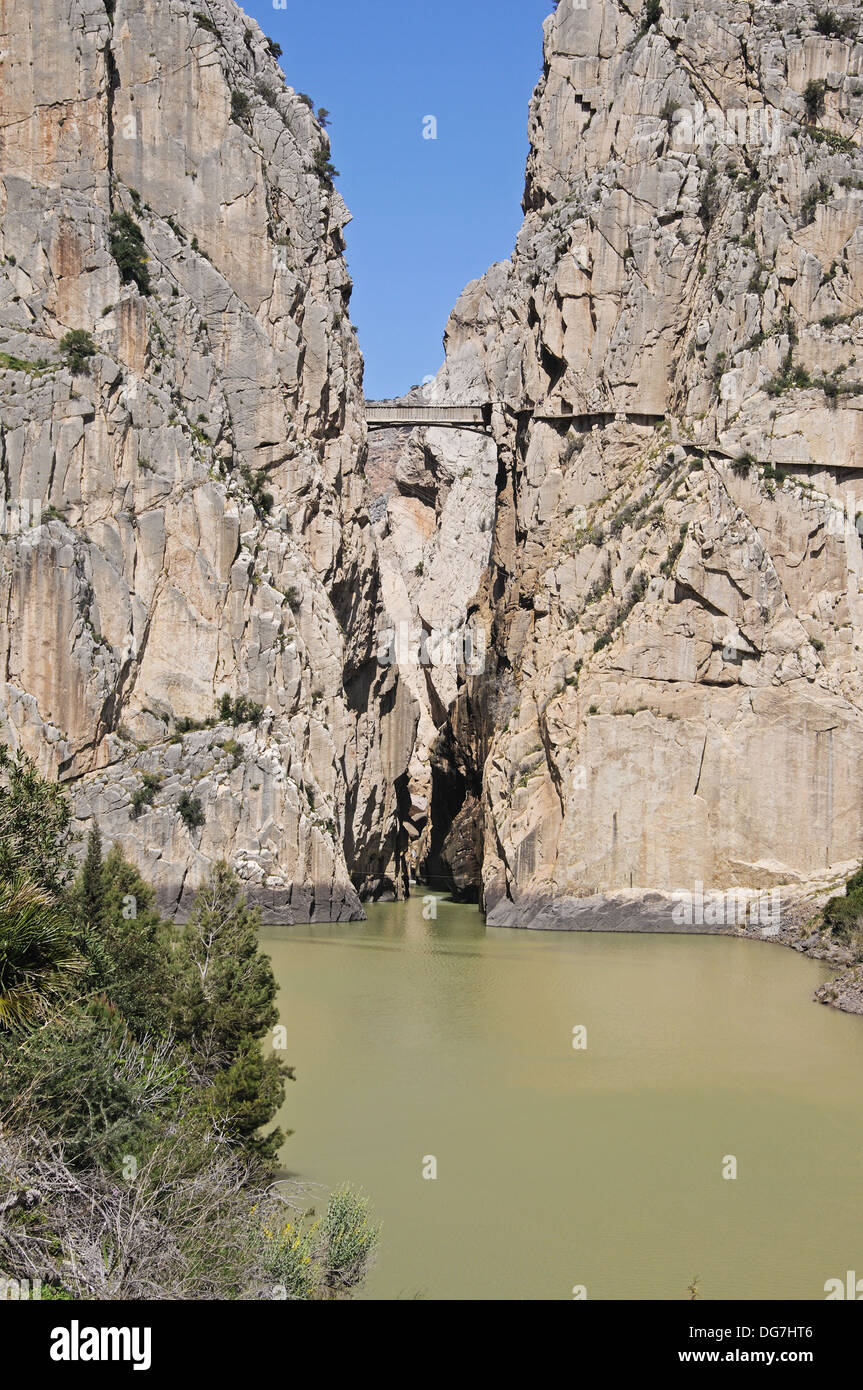 View of the gorge and bridge (Camino del Rey), Garganta del Chorro, El ...