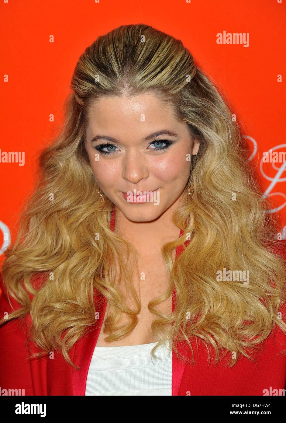 Los Angeles, CA, USA. 15th Oct, 2013. Sasha Pieterse at arrivals for ...