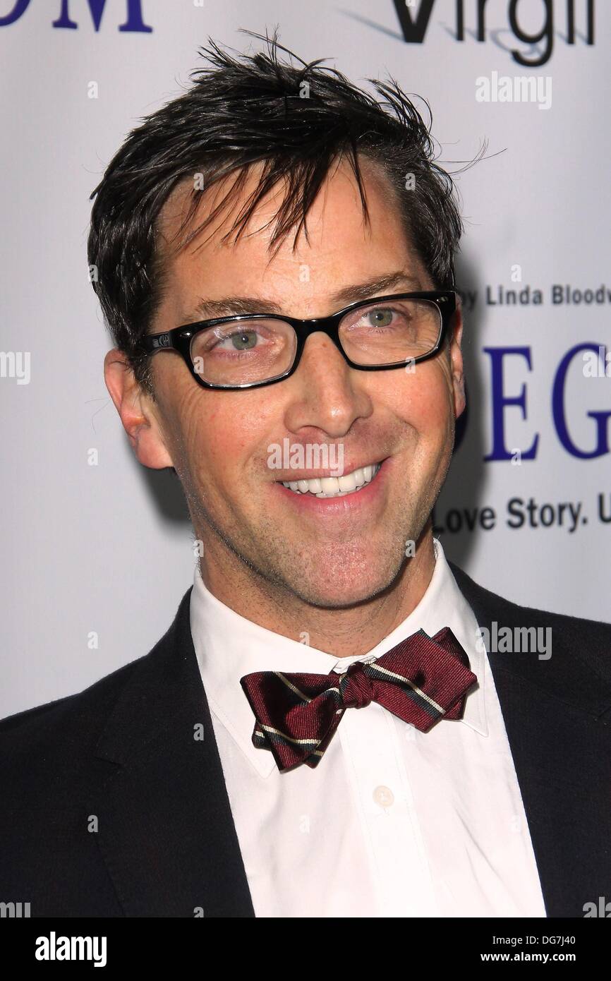 Los Angeles, California, USA. 15th Oct, 2013. Dan Bucatinsky attends ...