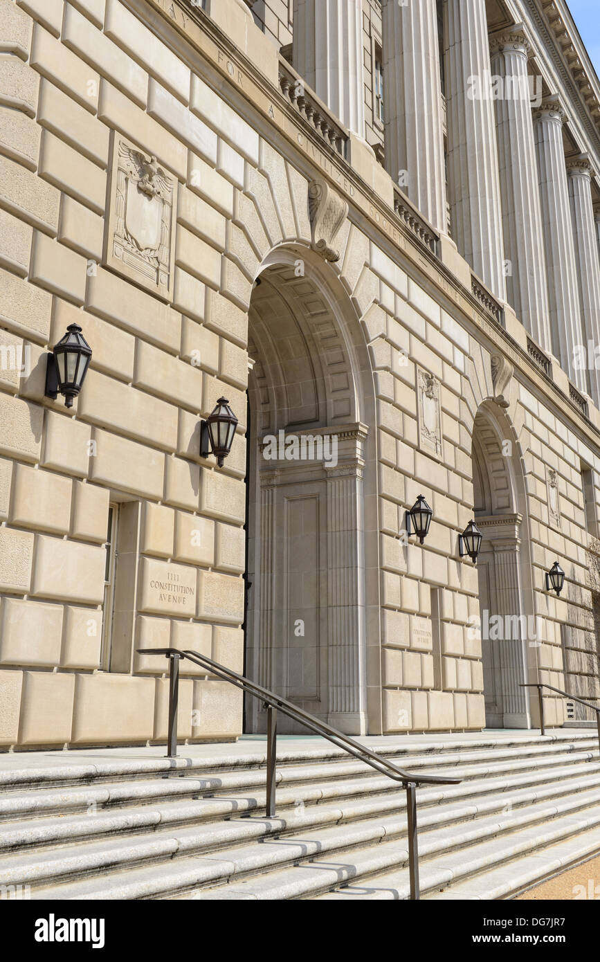 Irs building hi-res stock photography and images - Alamy
