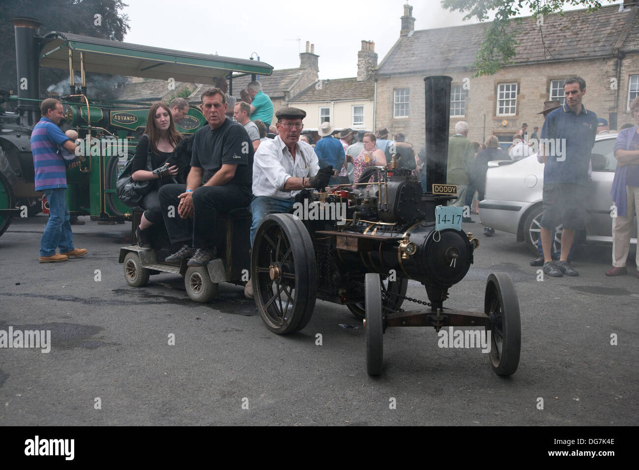 British stream engine hi-res stock photography and images - Alamy