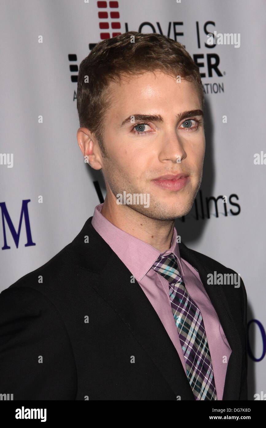 Los Angeles, California, USA. 15th Oct, 2013. Shane Bitney Crone ...