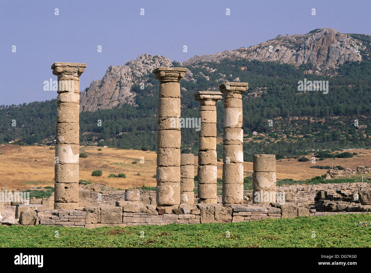 Ruinas romanas hi-res stock photography and images - Alamy
