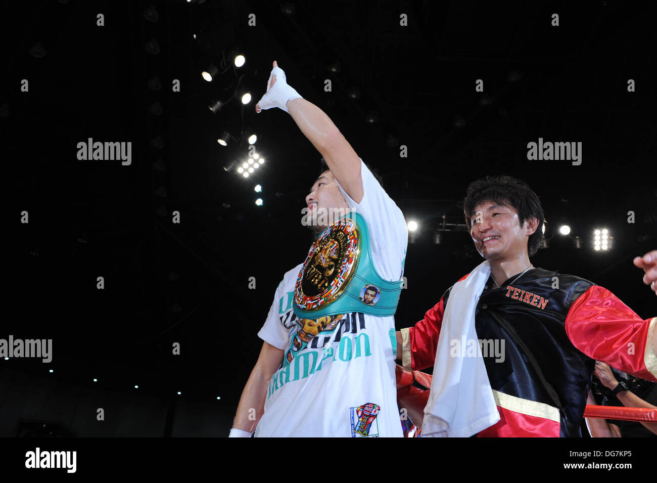 Tokyo, Japan. 12th Aug, 2013. (L-R) Shinsuke Yamanaka (JPN), Shin ...