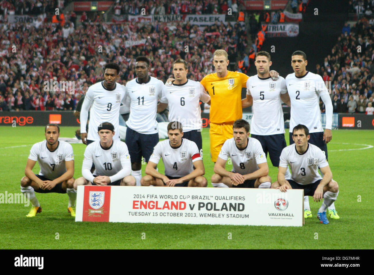 England team with world cup hi-res stock photography and images - Alamy