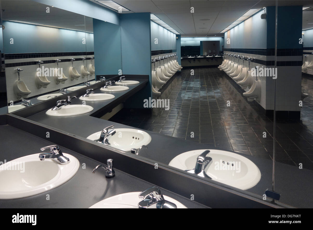 long row of urinals Stock Photo - Alamy