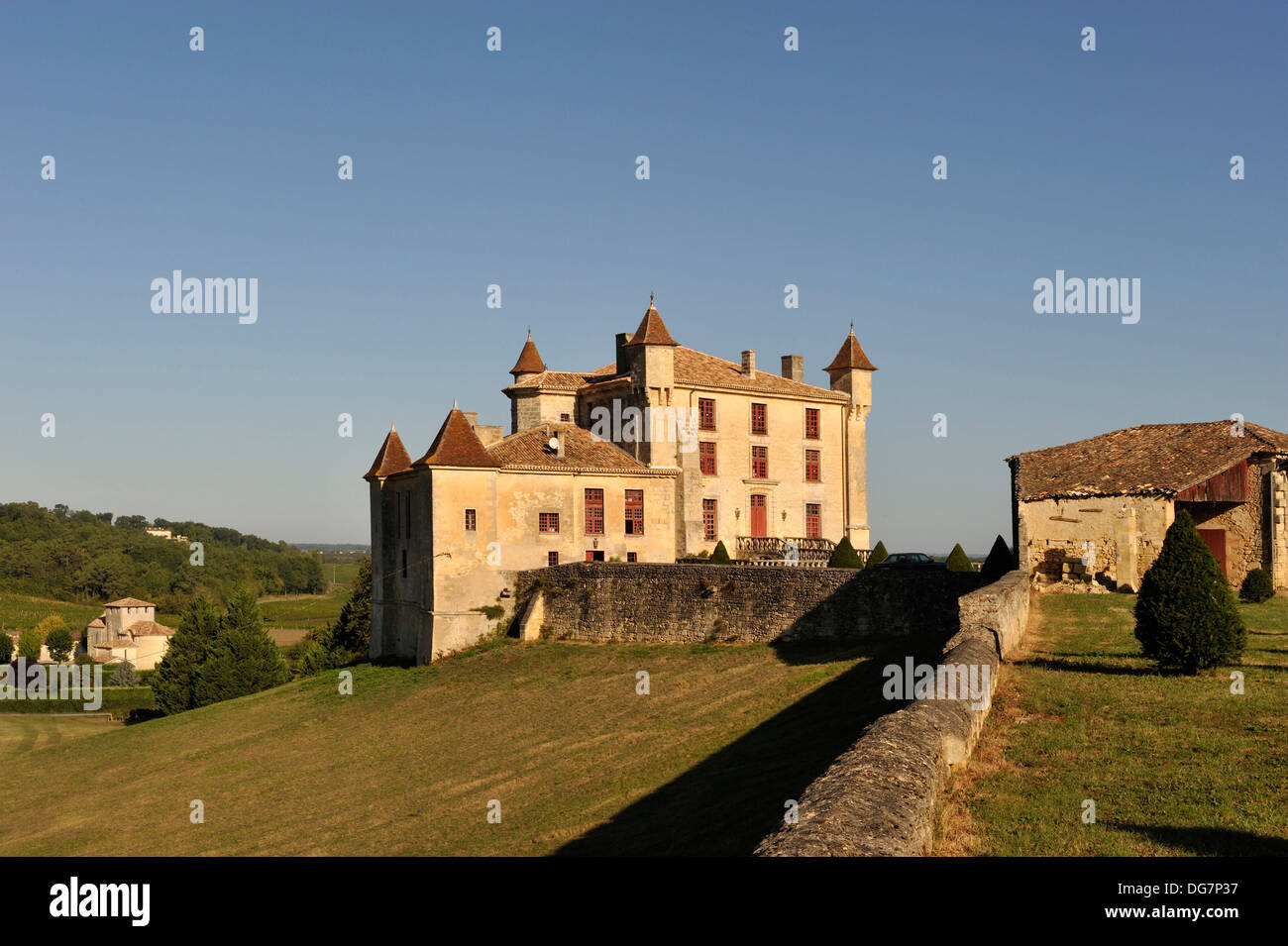 Castillon castle hi-res stock photography and images - Alamy