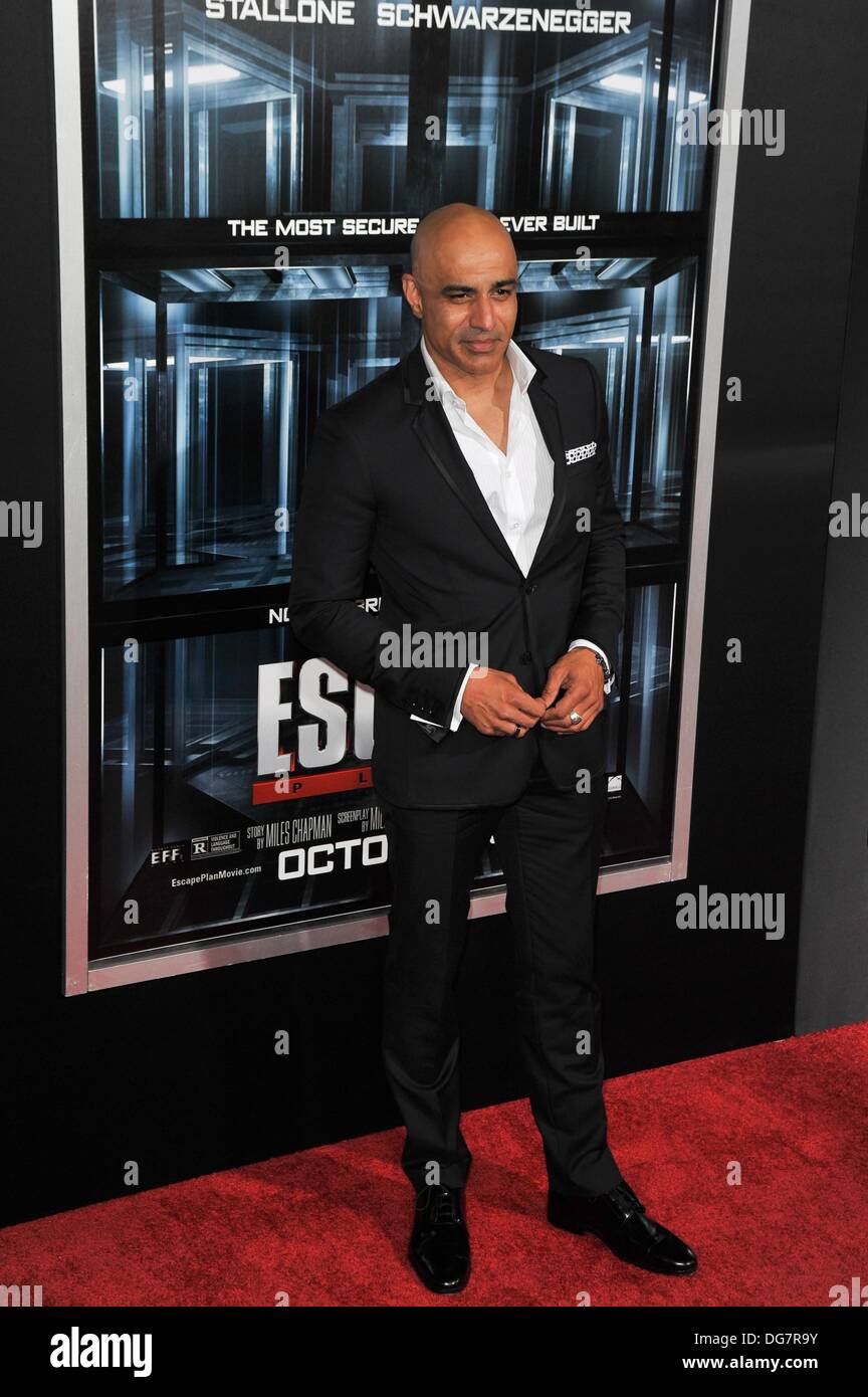 New York, NY, USA. 15th Oct, 2013. Faran Tahir at arrivals for ESCAPE ...