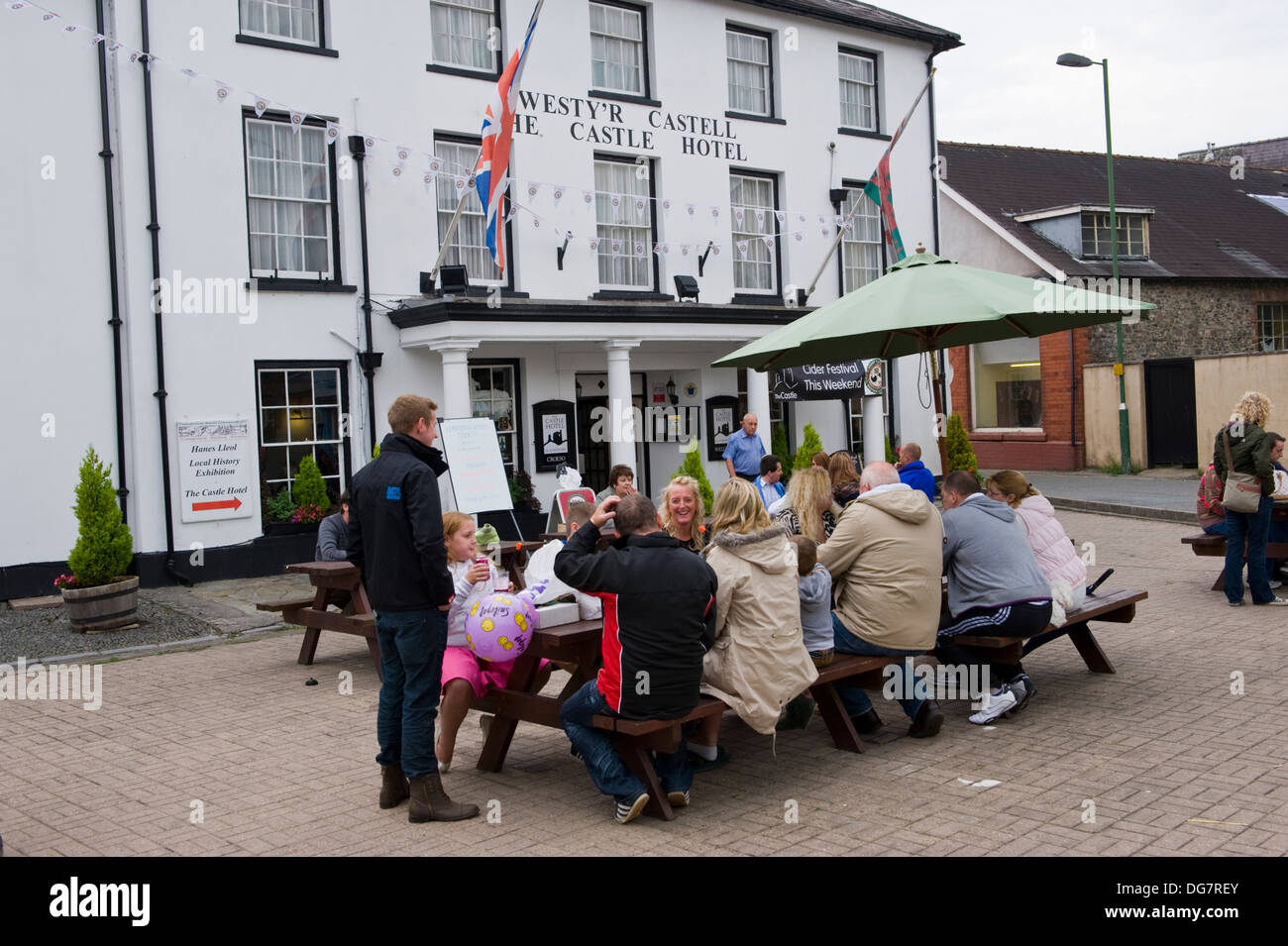 Visitors outside The Castle Hotel during Llandovery Sheep Festival ...