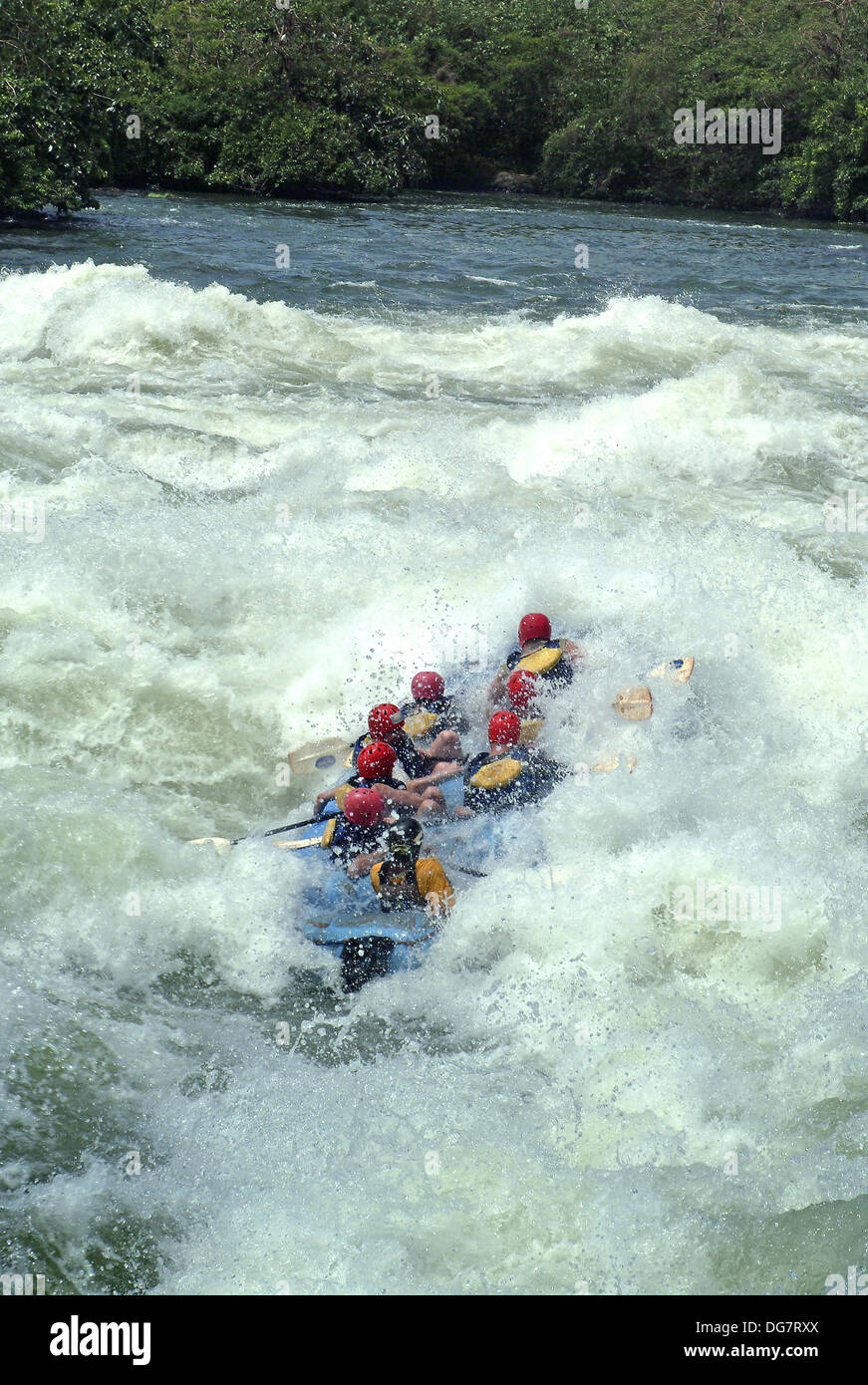 Jinja falls hi-res stock photography and images - Alamy