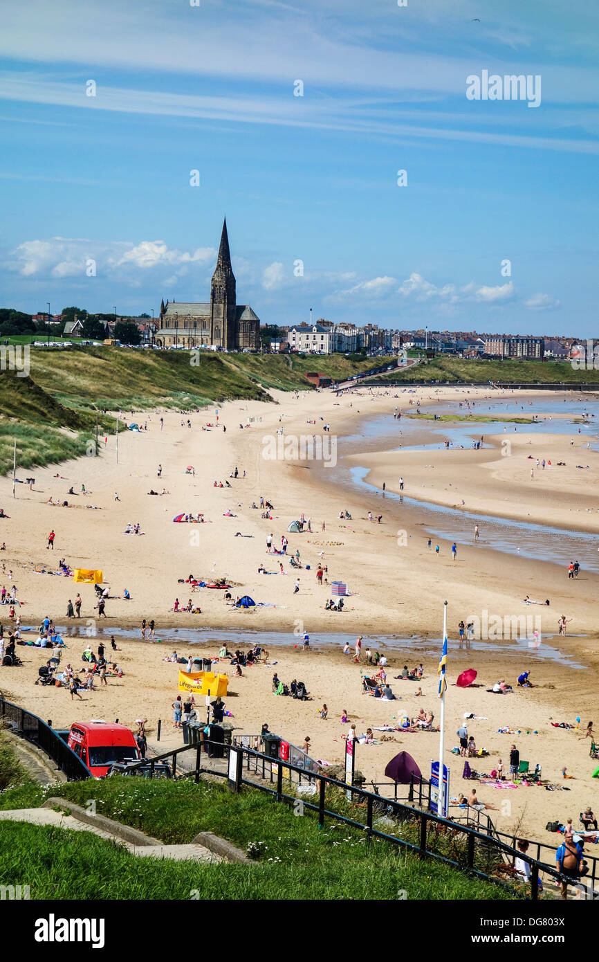Longsands Beach, Tynemouth in summer Stock Photo - Alamy