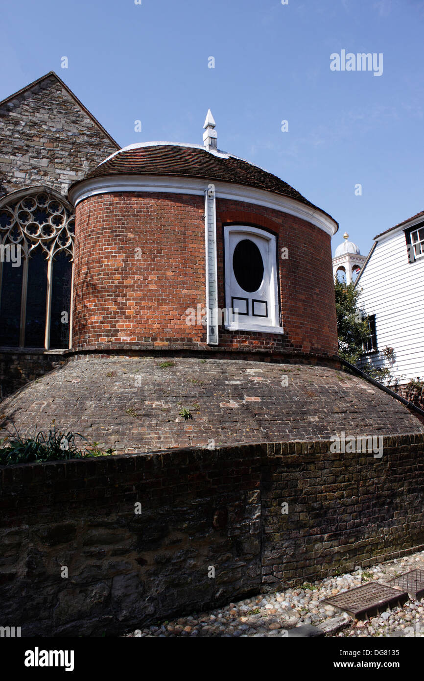 THE WATER TOWER 1735 STANDS IN PUMP STREET RYE EAST SUSSEX Stock Photo ...