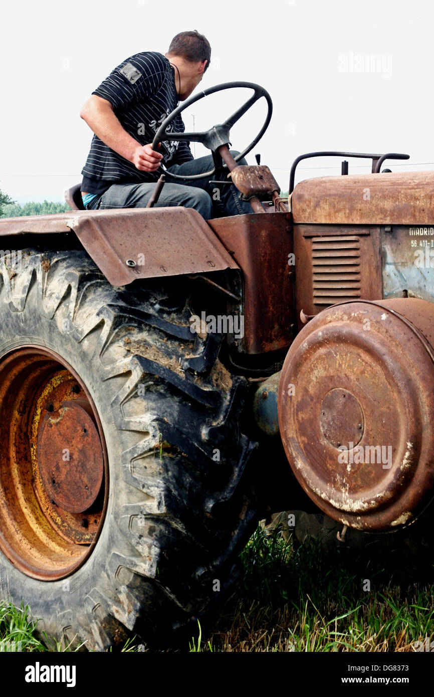 Plow work hi-res stock photography and images - Alamy