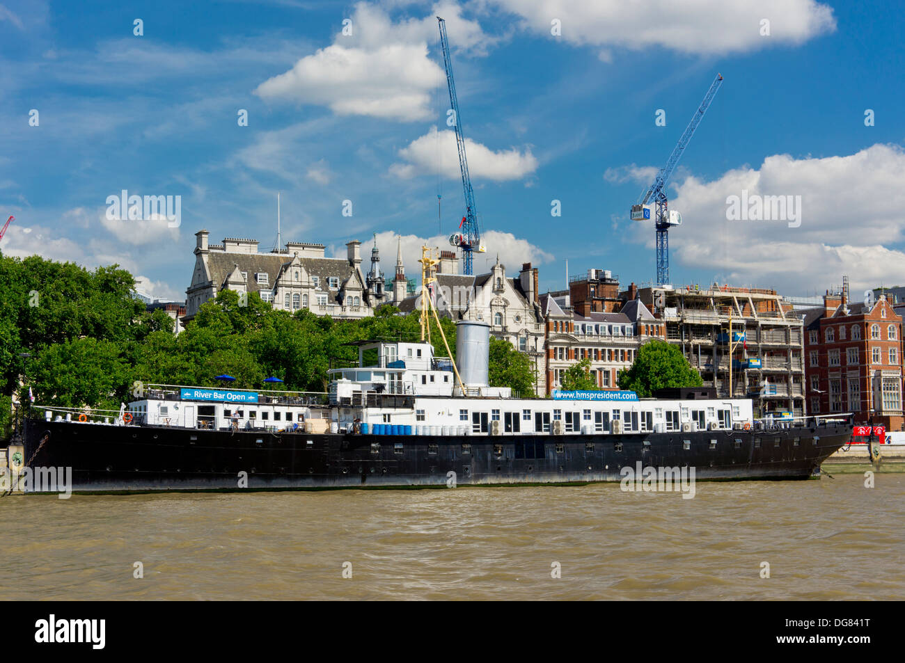 Hms president hi-res stock photography and images - Alamy