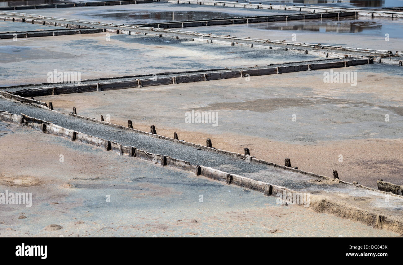 Mineral salt hi-res stock photography and images - Alamy