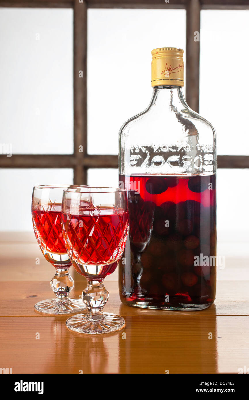 Sloe gin hi-res stock photography and images - Alamy
