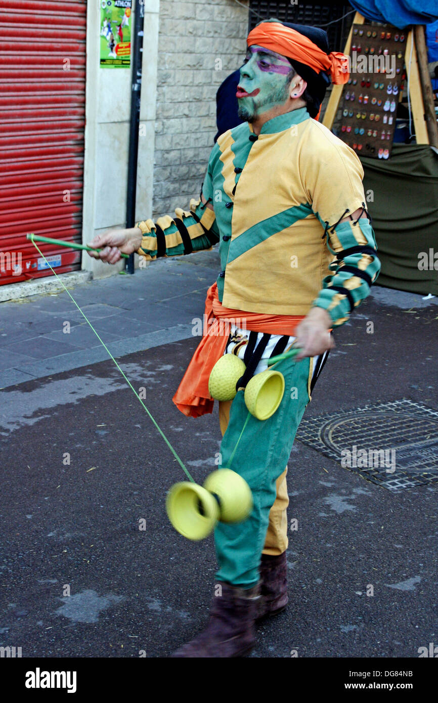 Medieval Juggler High Resolution Stock Photography and Images - Alamy