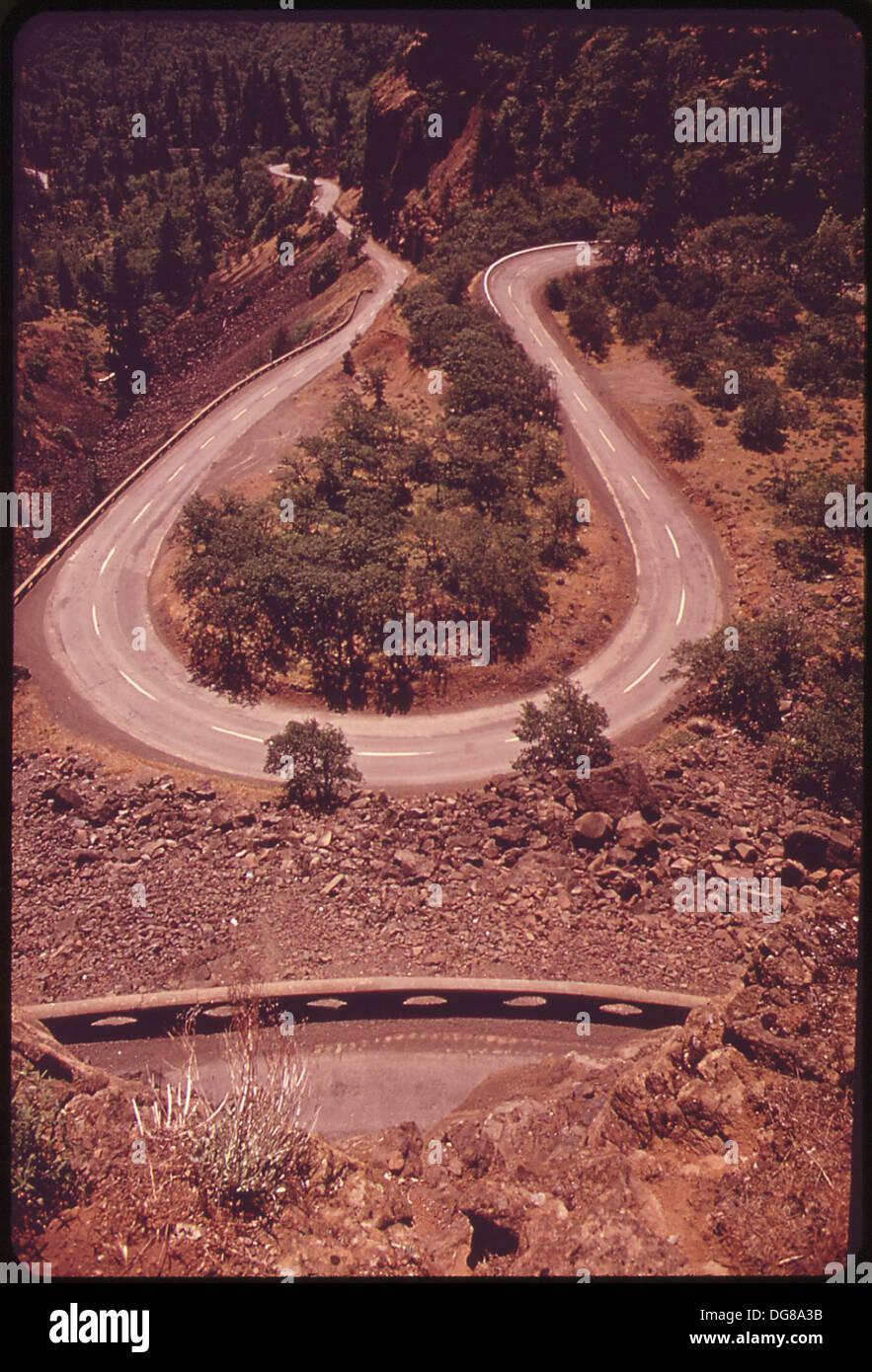 A view of the Columbia River Gorge from the summit of Rowena Hills ...