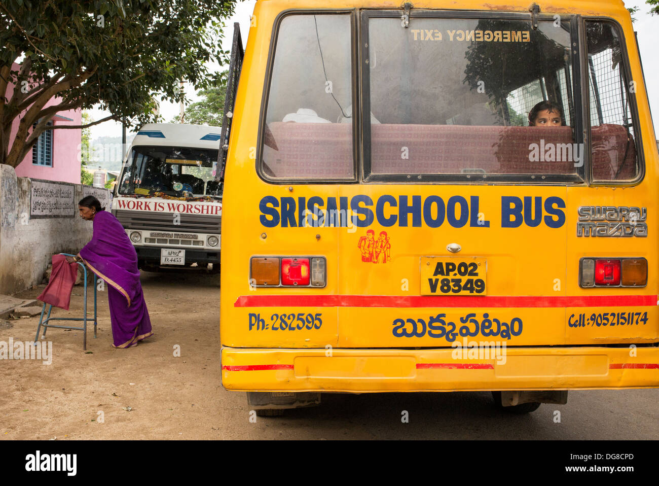 Old indian bus hi-res stock photography and images - Alamy